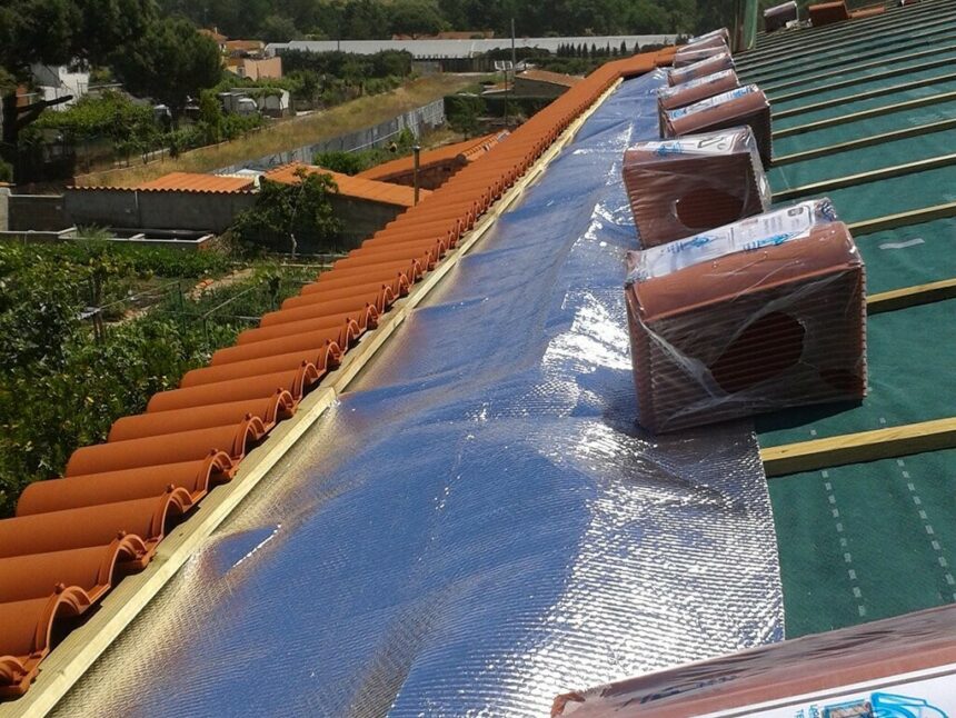 Aislante térmico reflexivo - Tejas Roofy